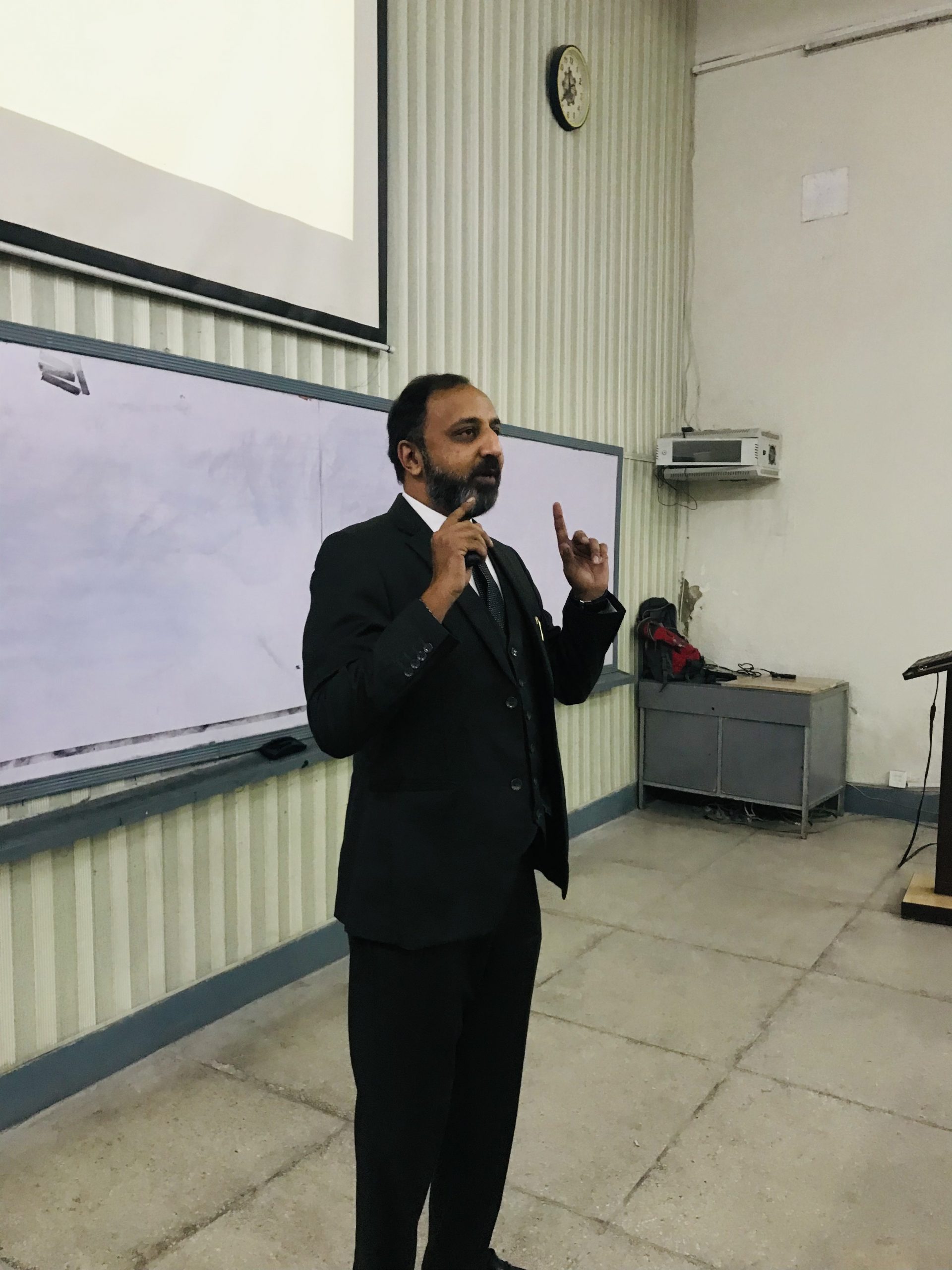 Effective Communications Seminar – Mechatronics & Control Engineering